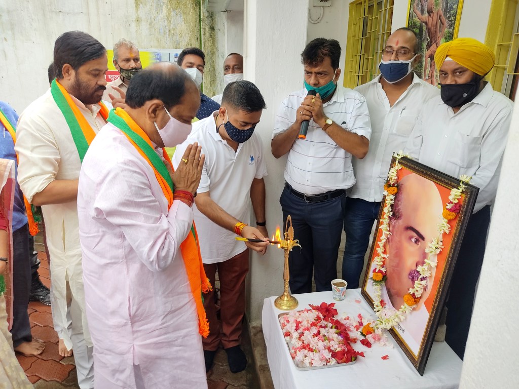 Jamshedpur BJP observes Dr SP Mukherjee’s sacrifice day as Smriti Divas ...