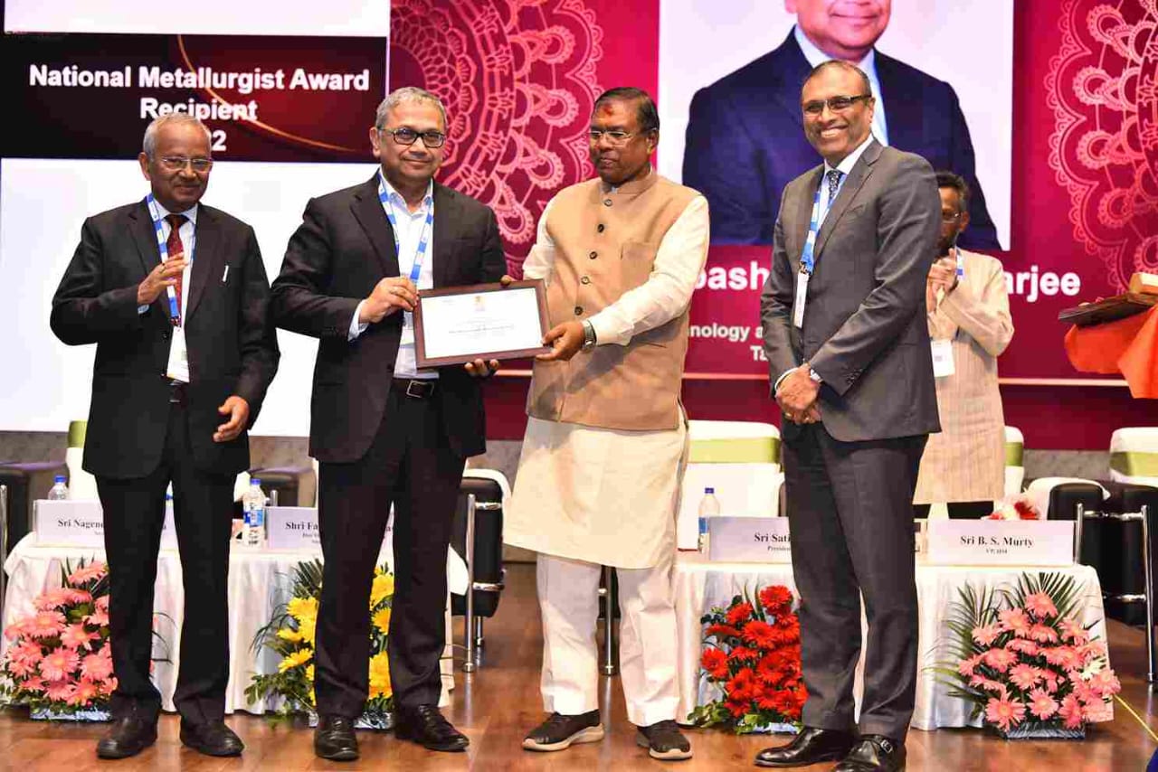 Tata Steel Vice President Dr Debashish Bhattacharjee conferred with ...