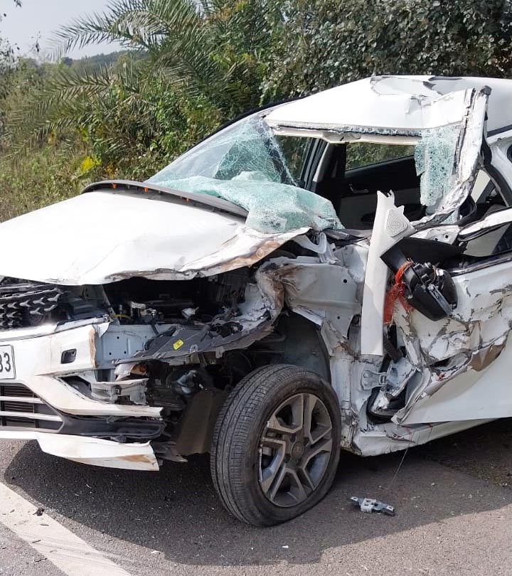 Two women killed, two injured in car-trailer collision in Chaibasa ...