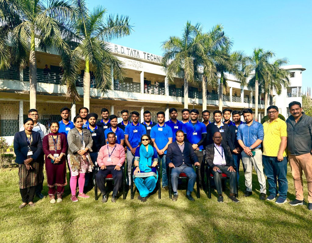Schneider Electric picks 18 students of NTTF Jamshedpur in campus ...