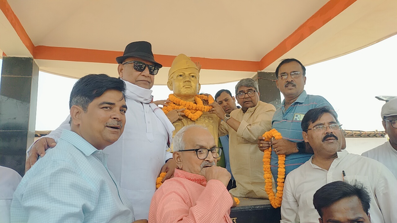 New labor laws jeopardize workers' future: Raghunath Pandey | The ...