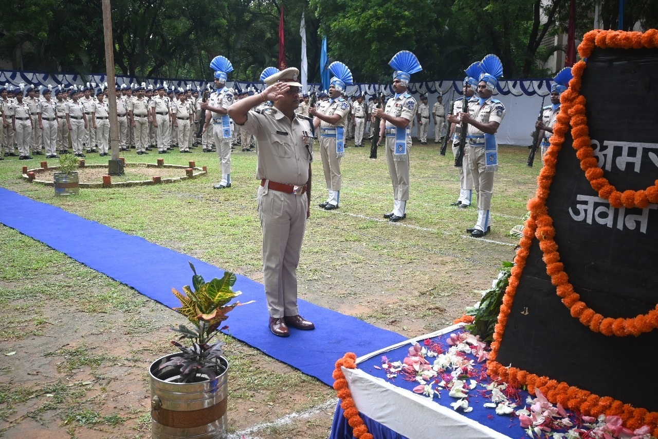 Jamshedpur: 86th Foundation Day of CRPF celebrated at 106 Battalion RAF ...