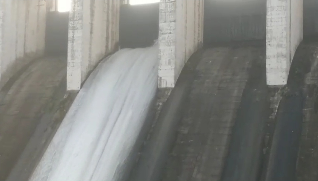 Patratu Dam gate opened as water level reaches danger mark | The Avenue ...