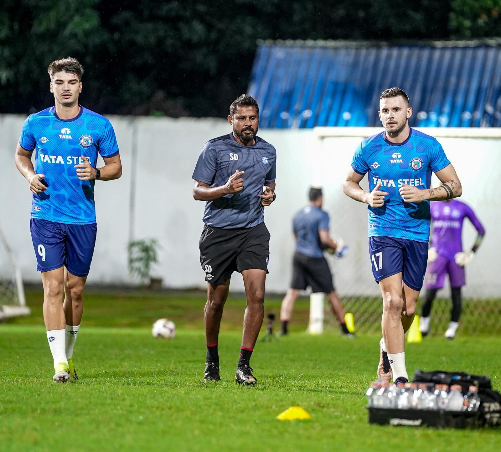 Jamshedpur FC: Jordan Murray and Javier Siverio team up with Men of ...