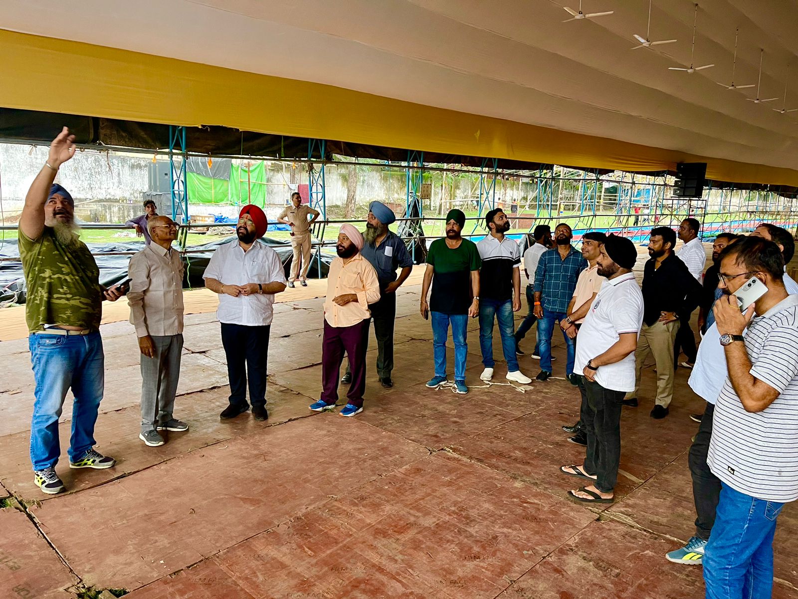 Singer Kanhaiya Mittal to perform at Bhajan Sandhya in Jamshedpur | The ...