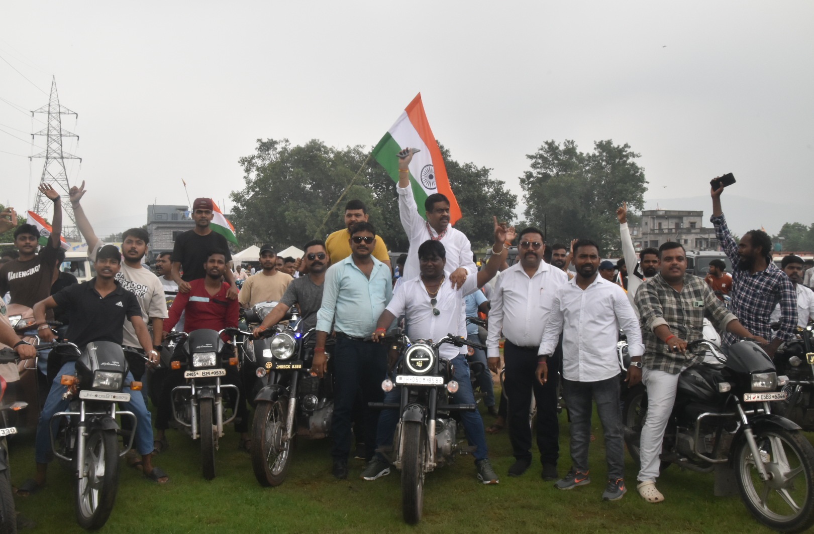 Jamshedpur: Yuva Buddhijeevi Seva Samiti organizes bike rally to ...