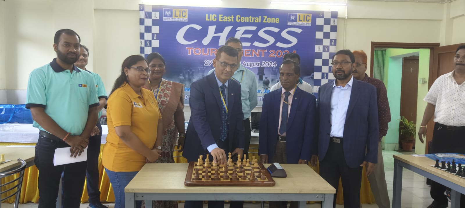 Jamshedpur: Kiran and Ashutosh lead the LIC East Central Zonal Chess ...