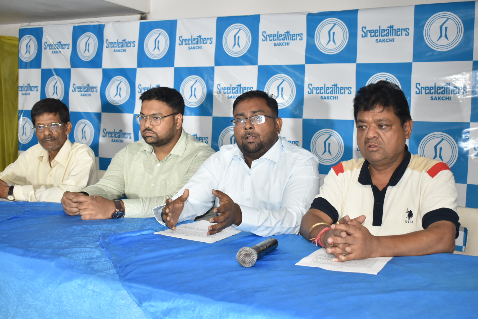 Jamshedpur: Renovated Sreeleathers Sakchi showroom to offer enhanced ...