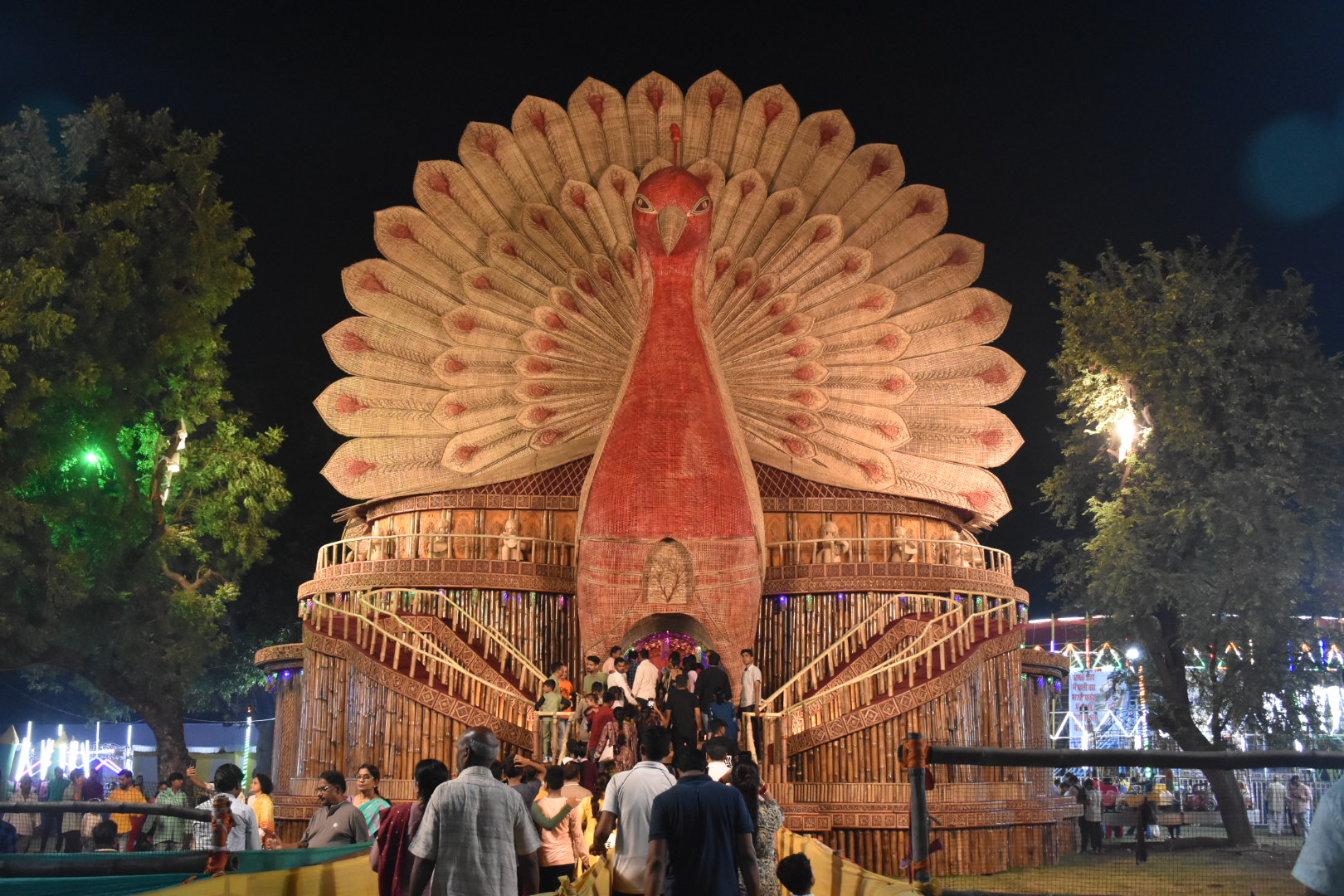 Grand 75-ft Agrico Durga Puja pandal inaugurated in Jamshedpur | The ...