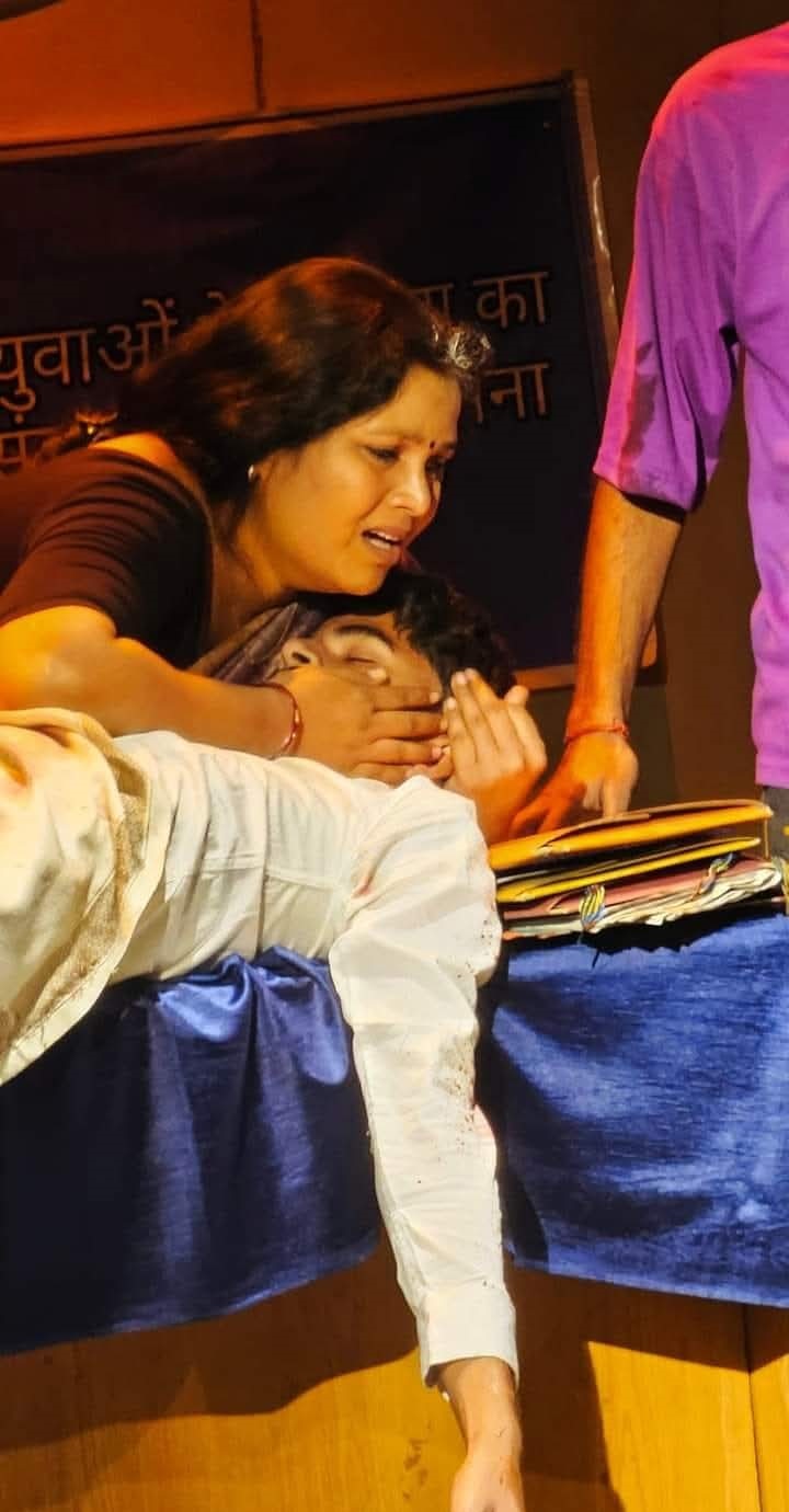 'Dadhichi - @ youth.com' mesmerizes at National Theatre Festival ...