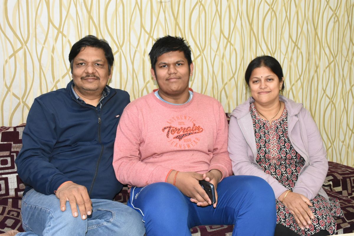 Dhanbad’s Abhimanyu Tibrewal tops Jharkhand in JEE Main 2025, aspires ...