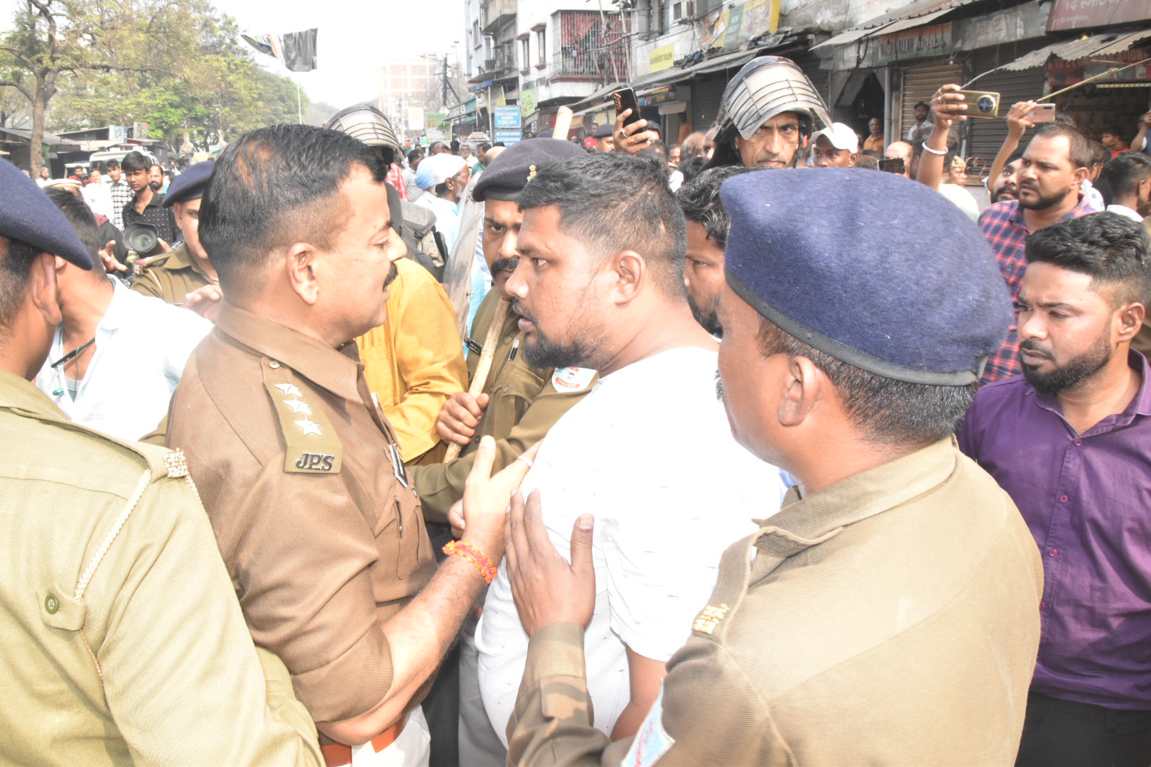 Jamshedpur Murder: Munna Ghosh's son shot dead in Dhatkidih in broad ...