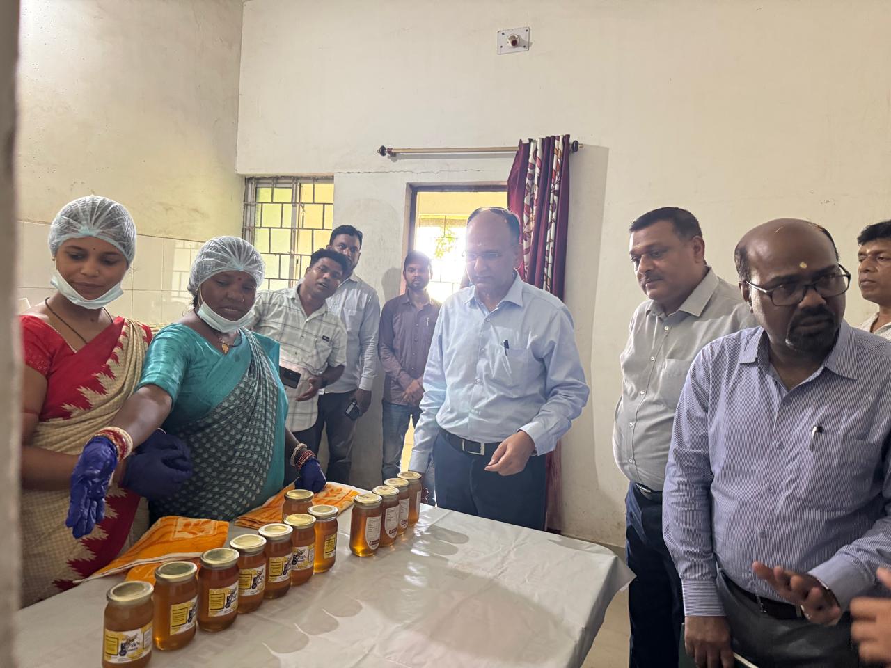 Joint Secretary, Ministry of Tribal Affairs visits Bodam, encourages ...