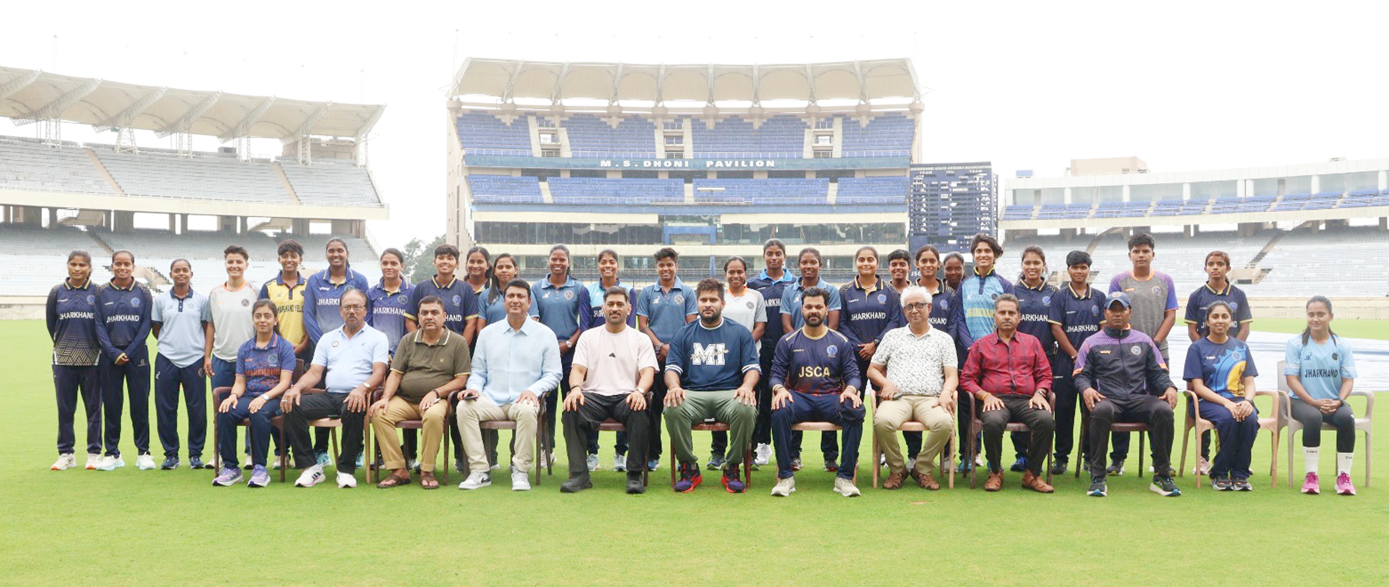 Dhoni, RP Singh join young cricketers at JSCA Stadium in Ranchi | The ...