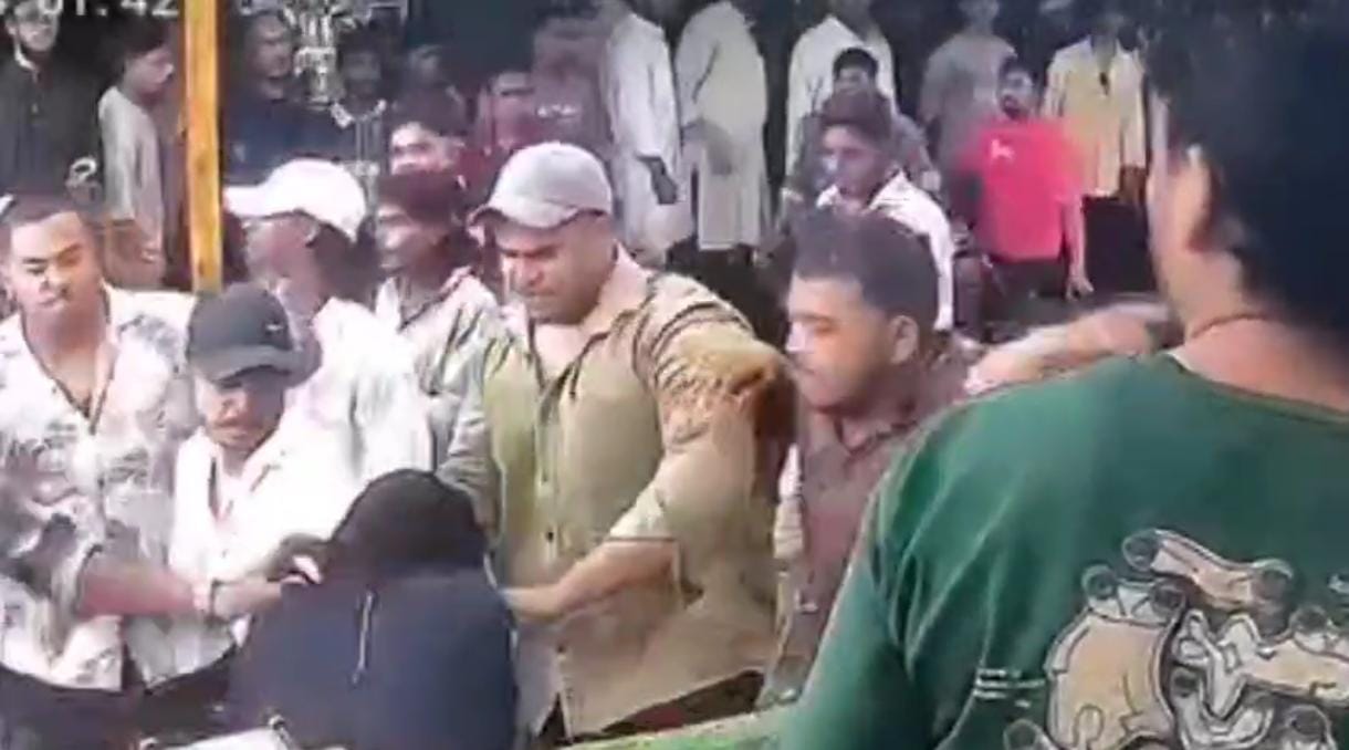 Mob attack in Sakchi’s Sanjay Market market, cash looted | The Avenue Mail
