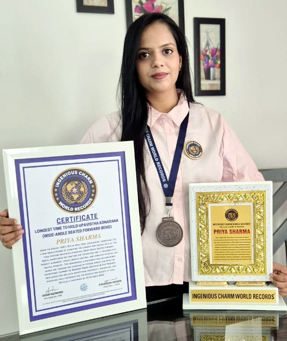 Jamshedpur's Priya Sharma sets world record in Upavistha Konasana | The ...