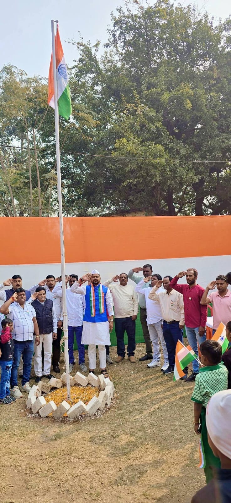 JMM Leader Mahabir Murmu Leads Republic Day Celebrations Across ...