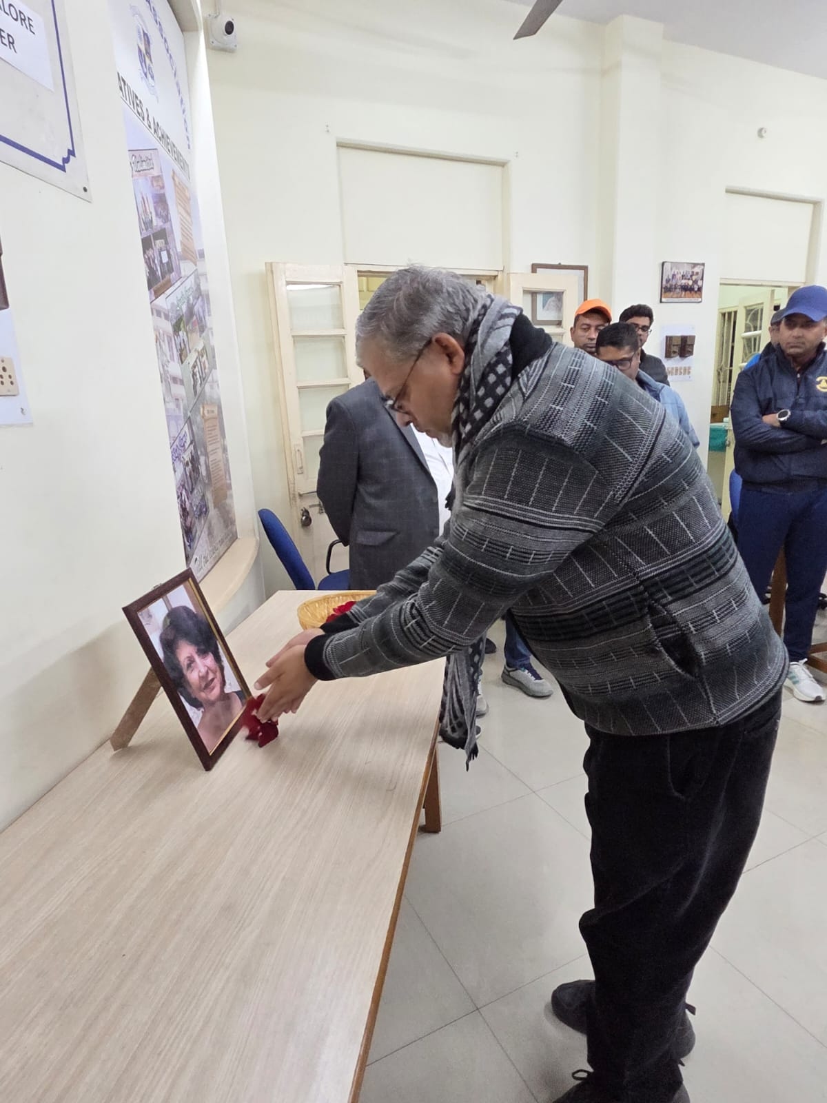 Old Loyola School Jamshedpur students pay tribute to teacher Zarine ...