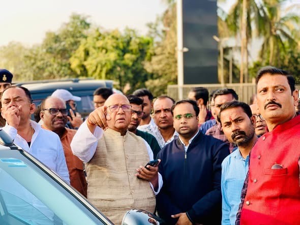 Saryu Roy inspects NH-33 elevated road work after public complaints ...