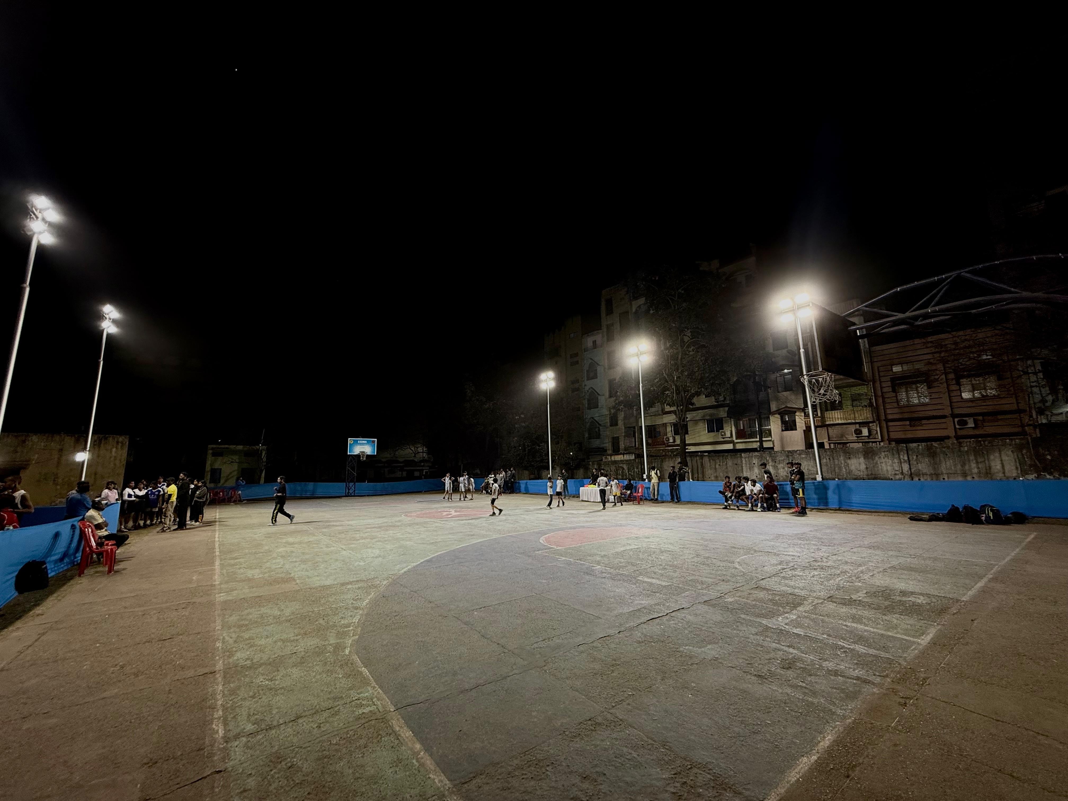 Floodlights brighten Dhatkidih Community Centre basketball court | The ...