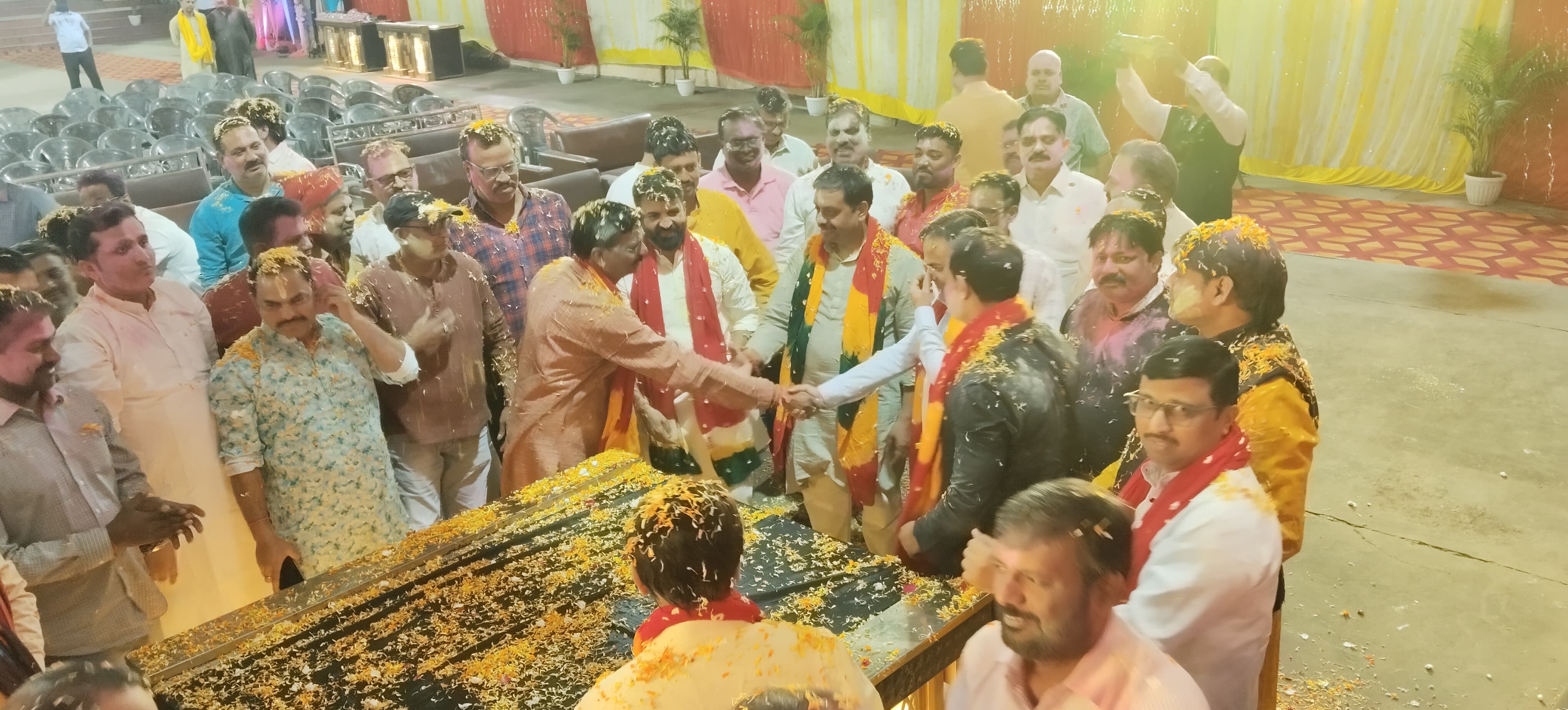Tata Motors Management and Union Celebrate Holi Milan | The Avenue Mail