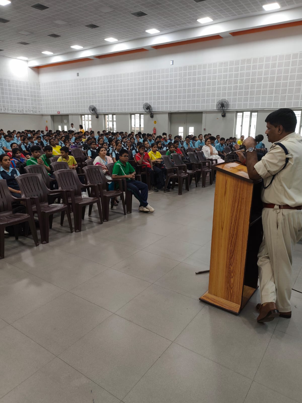 KSMS Jamshedpur promotes road safety awareness | The Avenue Mail