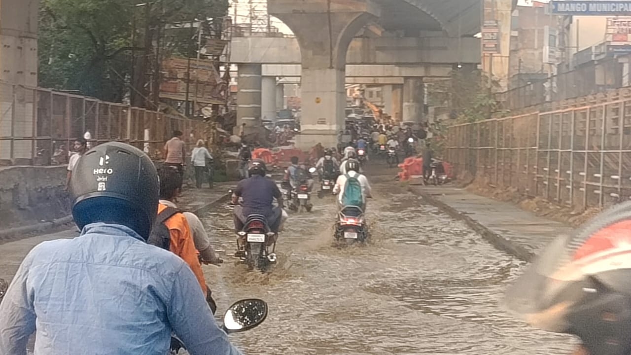 Rain, wind lash Jamshedpur | The Avenue Mail