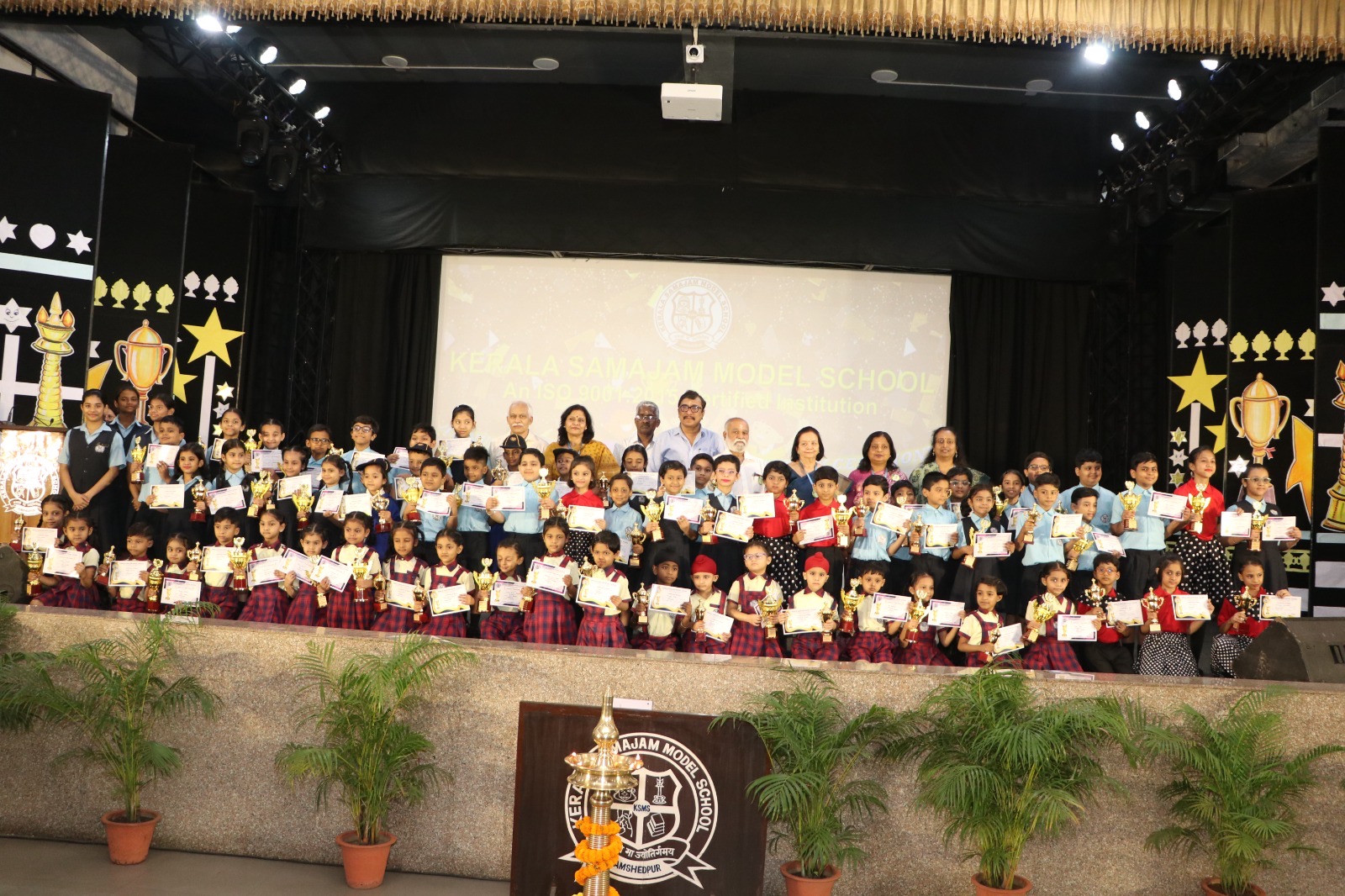 Young achievers shine at KSMS Prize Ceremony | The Avenue Mail